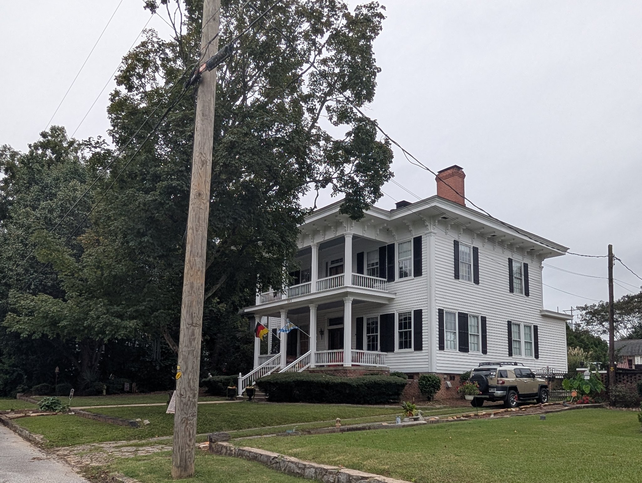 Pearson House in Newberry | Top Guns Realty